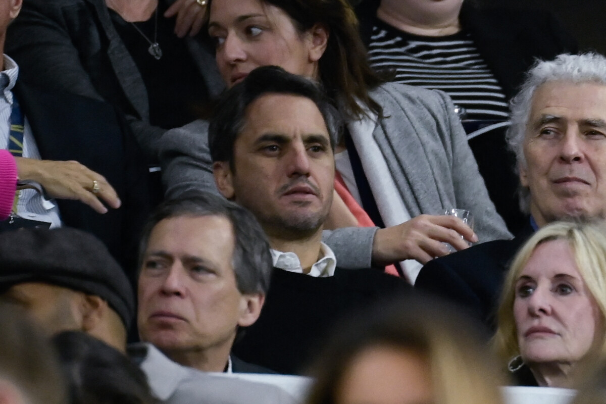 Photo : Agustin Pichot en tribunes lors de la demi-finale de la Coupe ...