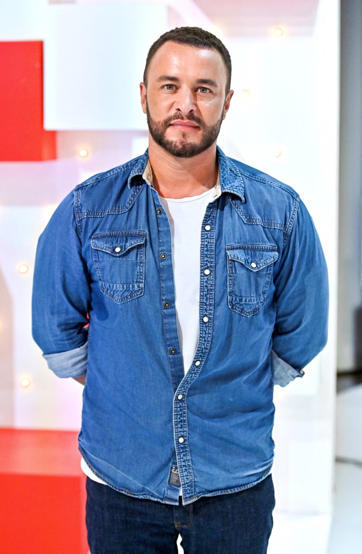 Photo : En interview, Raphaël Lenglet raconte qu'ils ont vécu sur le plateau un réel "moment de ...