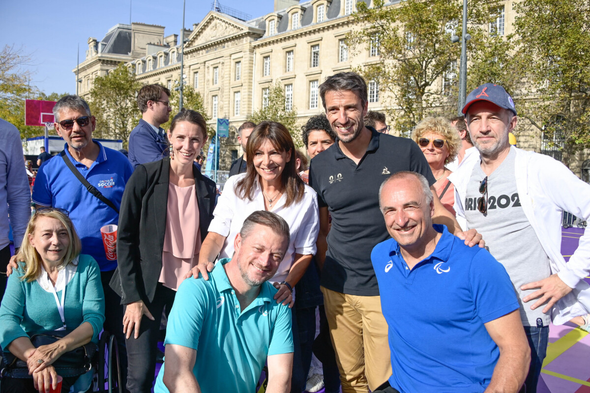 Photo : Anne Hidalgo ( Maire de Paris ) Emmanuel Gregoire ( Premier adjoint a la Maire de Paris ...