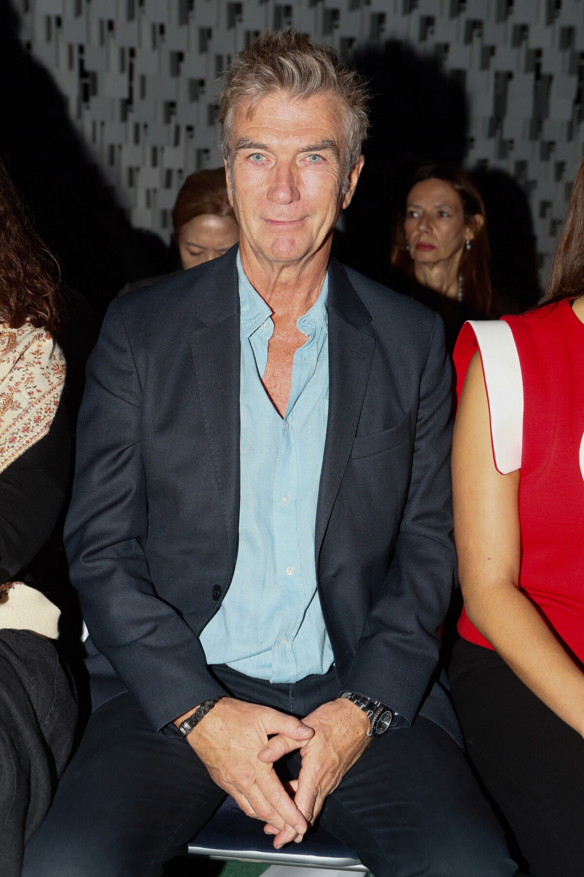 Photo : Philippe Caroit - Front row du Défilé de mode féminine prêt à ...
