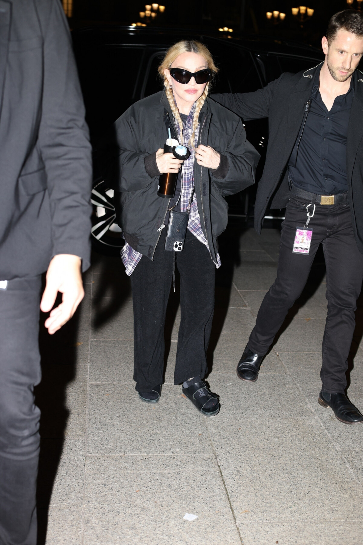 Photo : Paris, FRANCE - Pop icon Madonna was seen returning from her ...