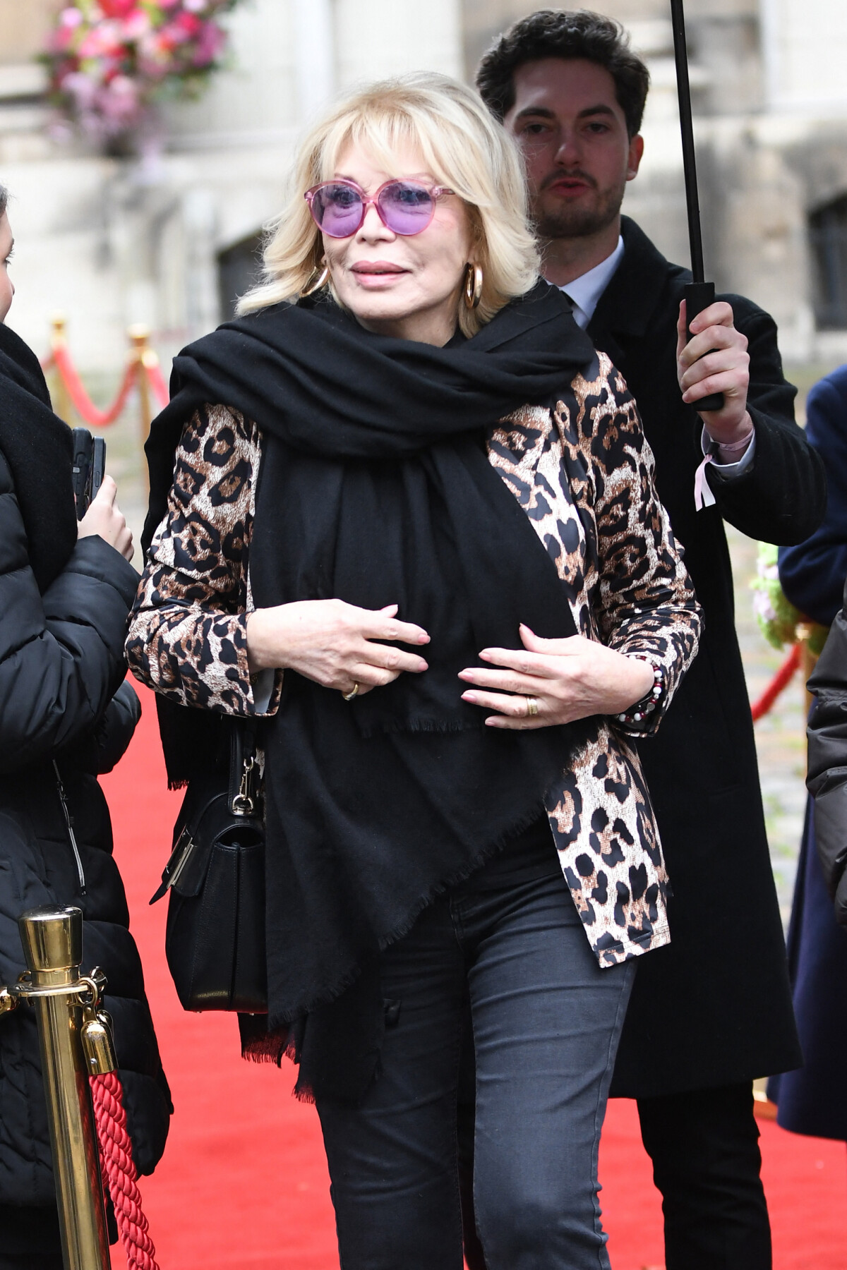 Photo : Amanda Lear arrive au showroom de la maison Vivier (Roger ...