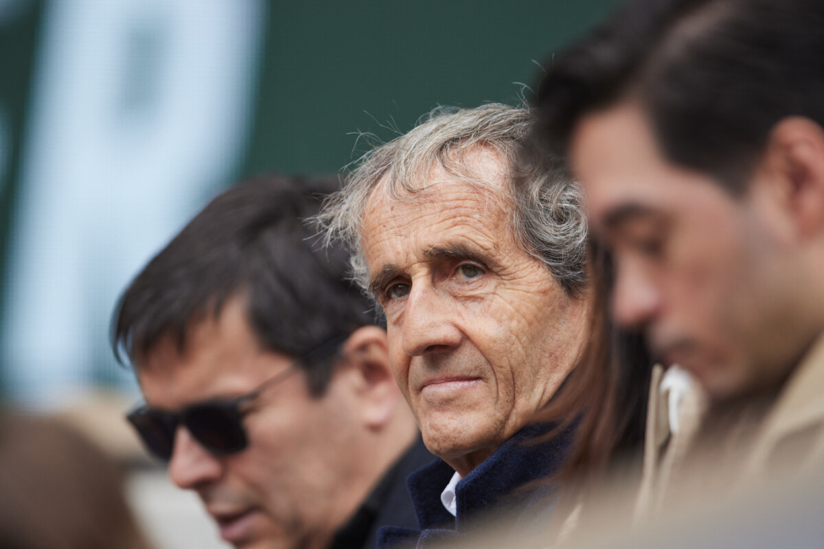 Photo : Alain Prost dans les tribunes au même moment dans les tribunes ...
