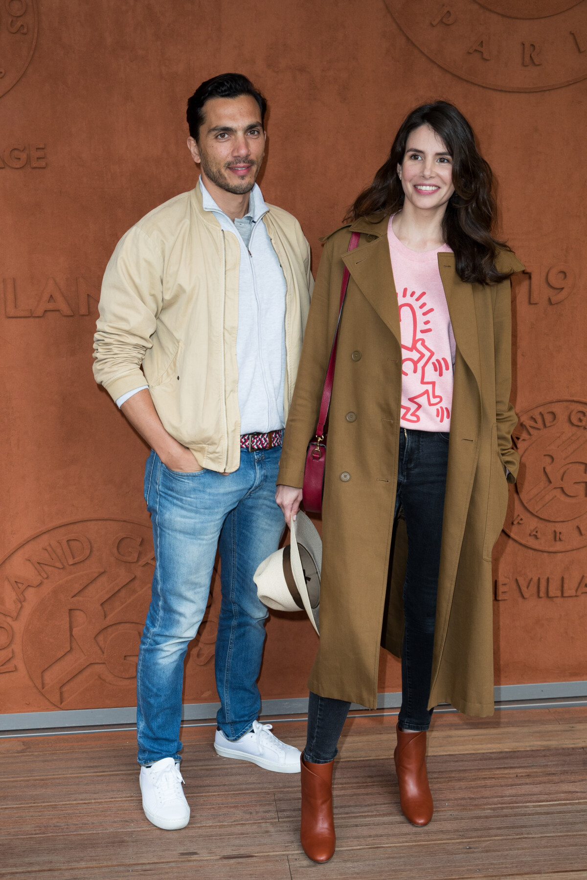 Photo : Louise Monot et son compagnon Samir Boitard au village lors des ...