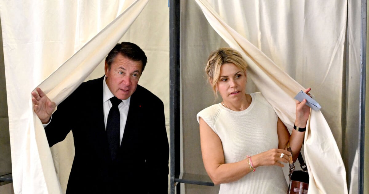 Christian Estrosi et sa femme Laura Tenoudji, au look très chic, sont ...