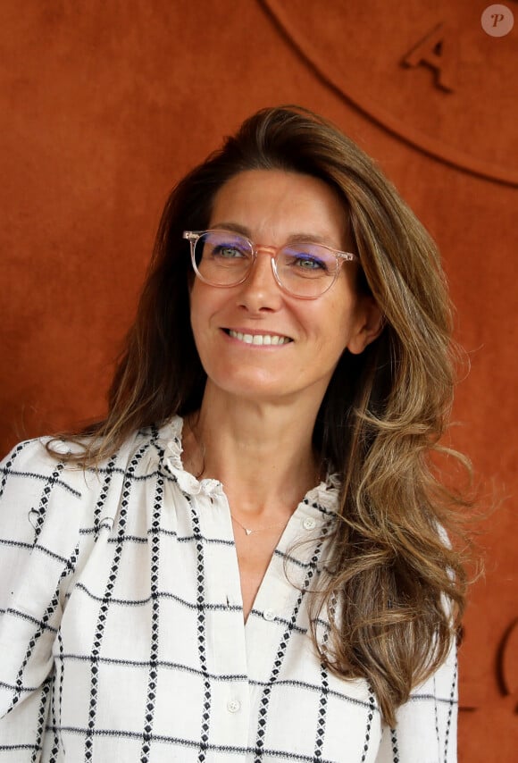 Photo : Anne-Claire Coudray marraine de la Patrouille de France. Elle ... Photo : Anne-Claire Coudray marraine de la Patrouille de France. Elle ...