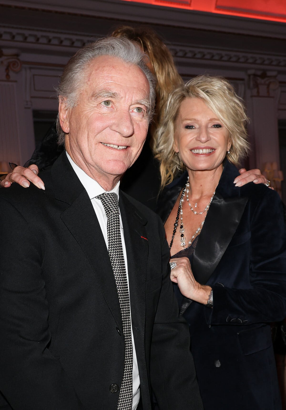 Photo : Sur la Une du magazine "Paris Match", Sophie Davant et William Leymergie se dévoilent ...