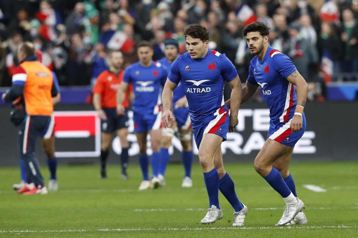 Photo : Essai Antoine Dupont (France) - Joie - Romain Ntamack (France) - Tournoi des 6 Nations ...