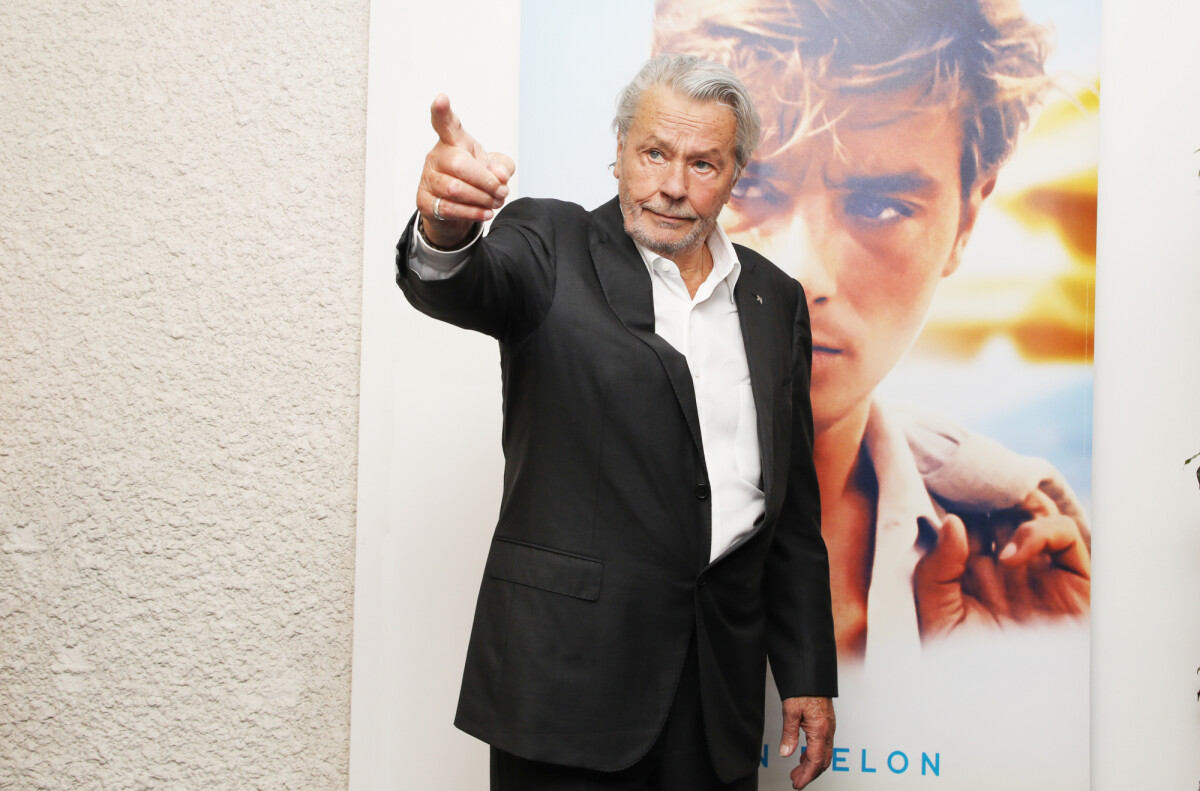 Photo : Exclusif - Alain Delon donne une master class au 72ème Festival ...