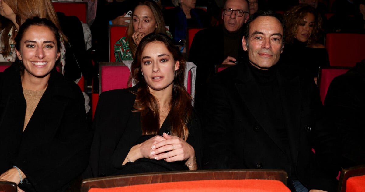 Anthony Delon entouré de ses ravissantes filles Liv et Loup : grande ...