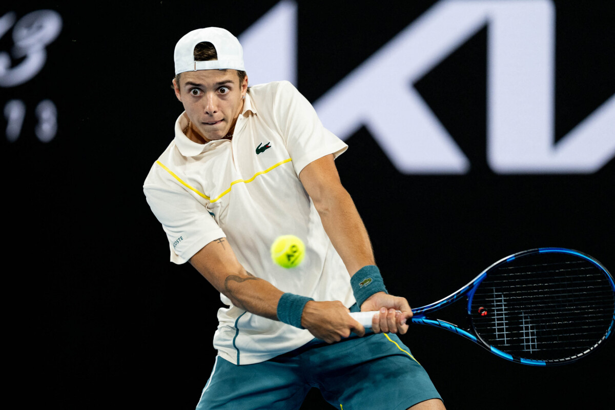 Photo : Arthur Cazaux (FRA) - Open de tennis d'Australie 2024 à ...