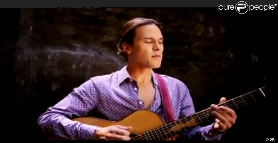 Justin Nozuka dévoile un nouveau single extrait de son second album ...