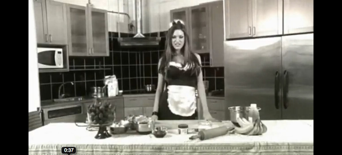 Photo Anne Krystel sexy cuistot mieux que Maïté Purepeople