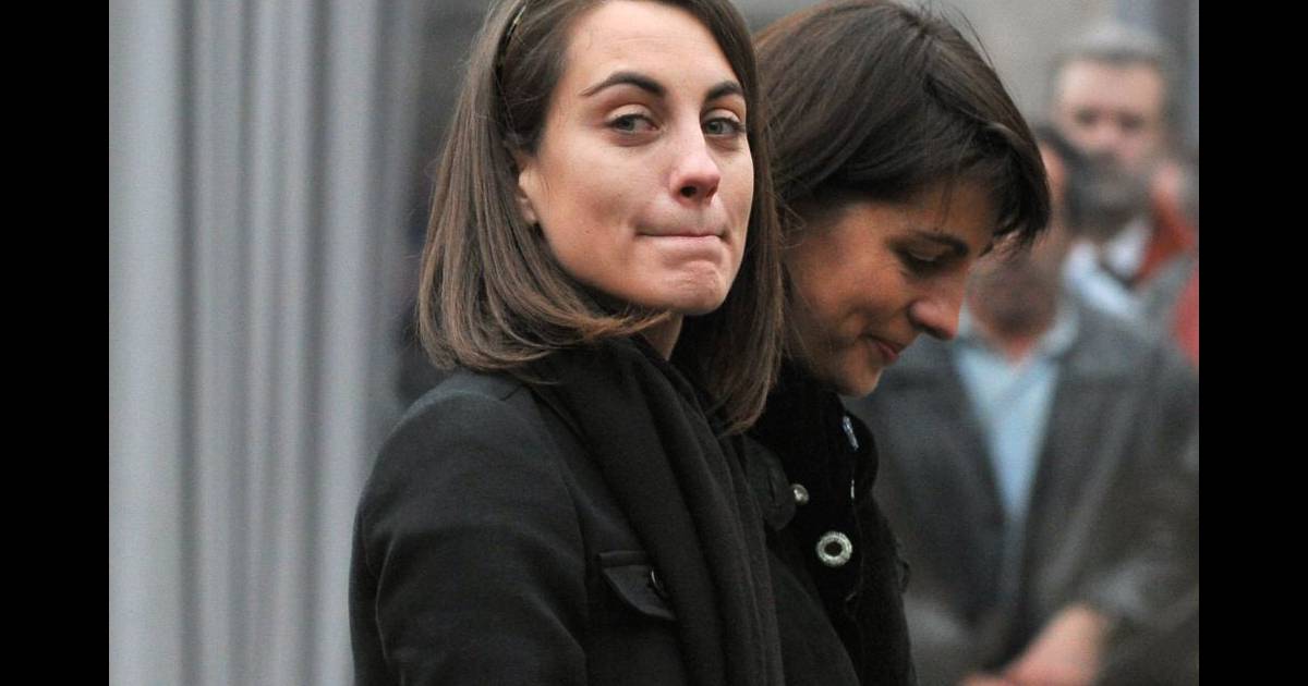 Anne-Laure, dernière fille de Philippe Séguin, aux obsèques de l'homme ...