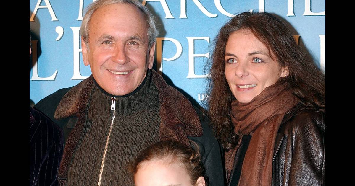 Patrice Laffont, son épouse Valérie et leur fille Mathilde en 2005 ...