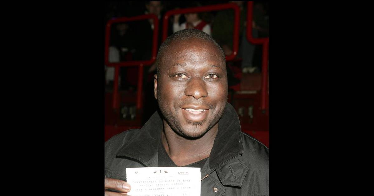 Mouss Diouf à Paris, en décembre 2005. - Purepeople