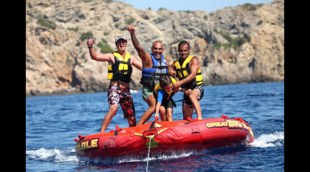 Photo : Christian Audigier, son fils et ses amis en vacances à Ibiza le ...