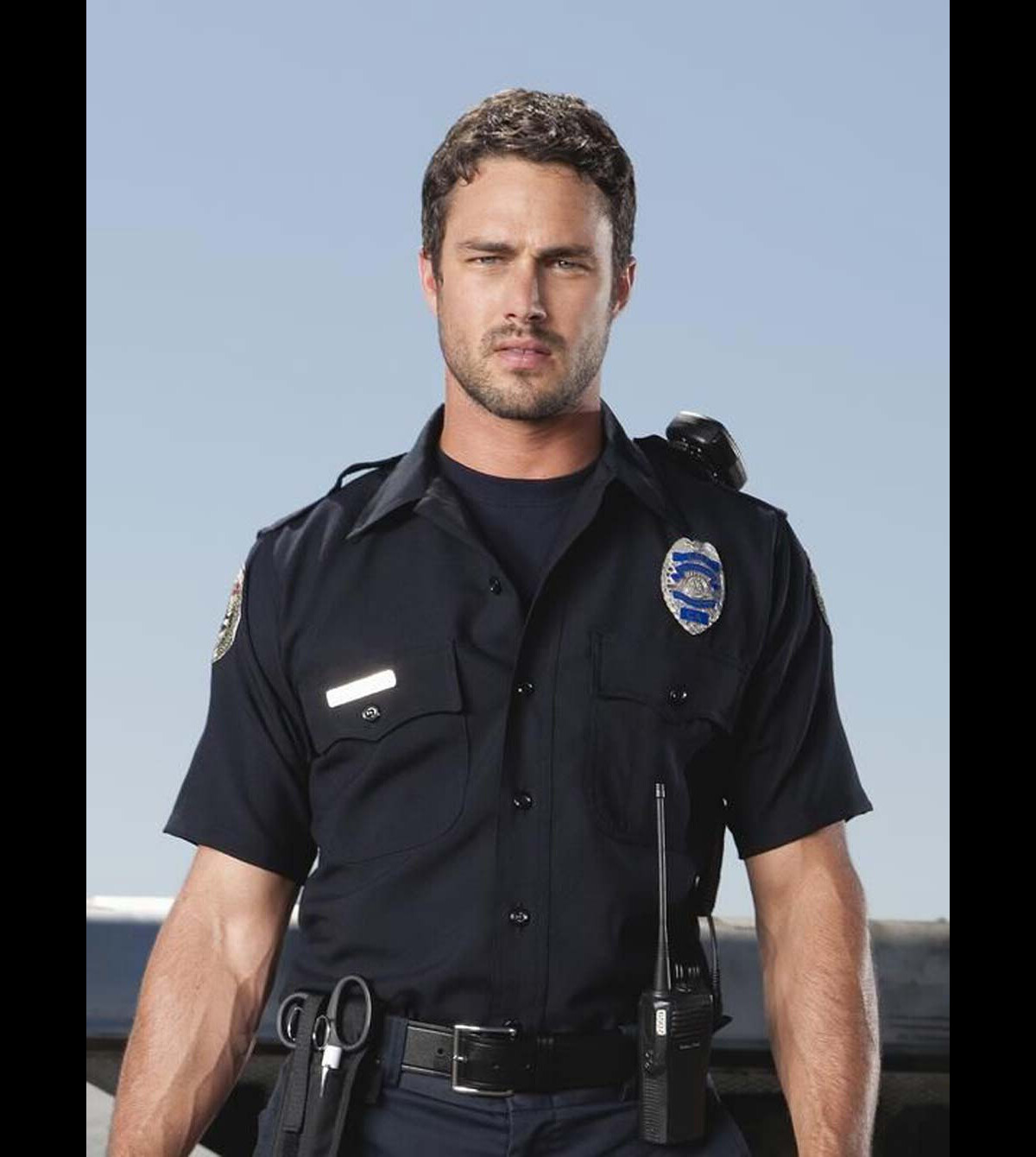 Photo : Taylor Kinney dans la série Trauma, en 2009/2010. - Purepeople