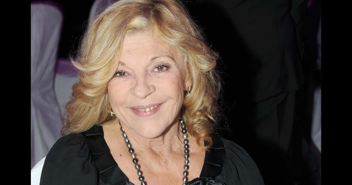 Nicoletta à Paris, le 13 décembre 2010. - Purepeople
