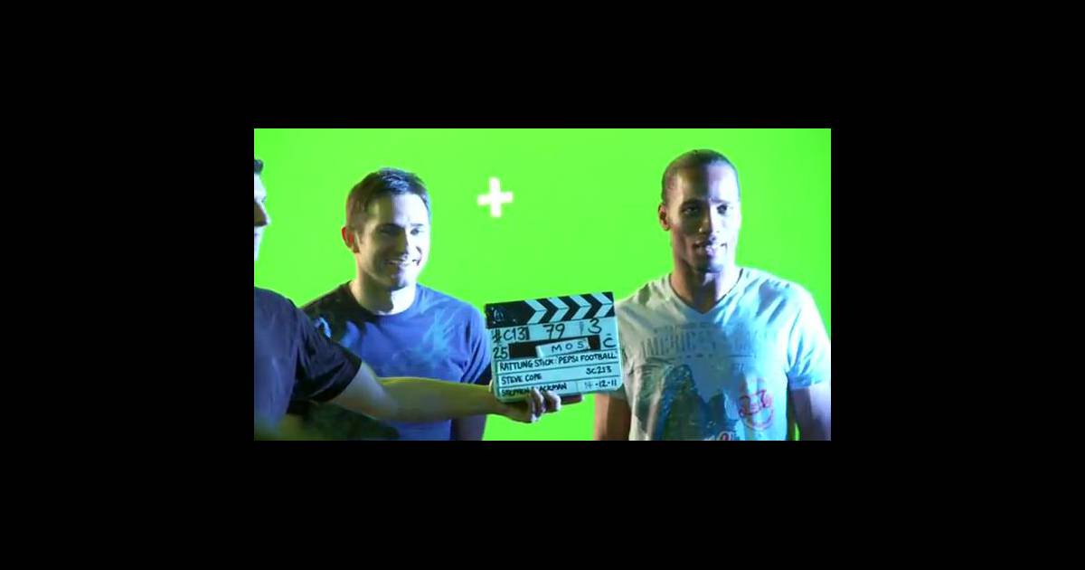 Didier Drogba, Lionel Messi et Franck Lampard dans le making of de la ...