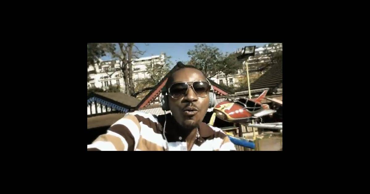 Dany Dan dans le clip de Showtime - Purepeople