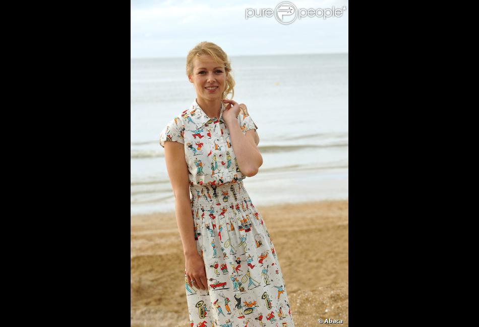 Fleur Lise au festival du film romantique de Cabourg - Purepeople