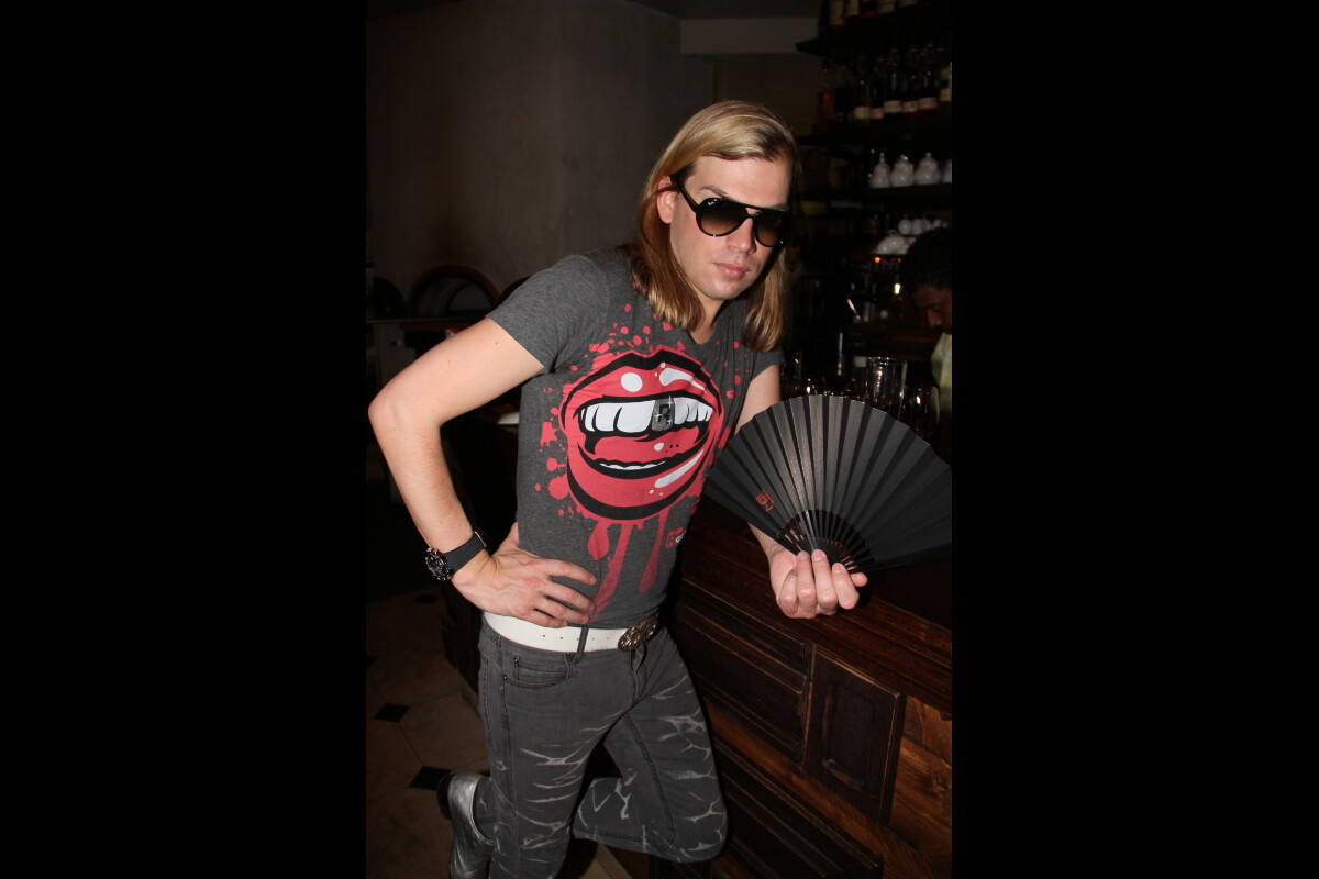 Photo : Christophe Guillarmé au vernissage de Clade, au restaurant ...