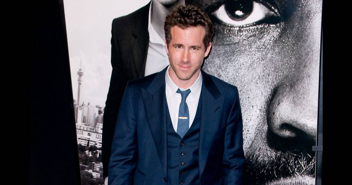 Ryan Reynolds à l'avant-première de Safe House à New York. Le 7 février ...