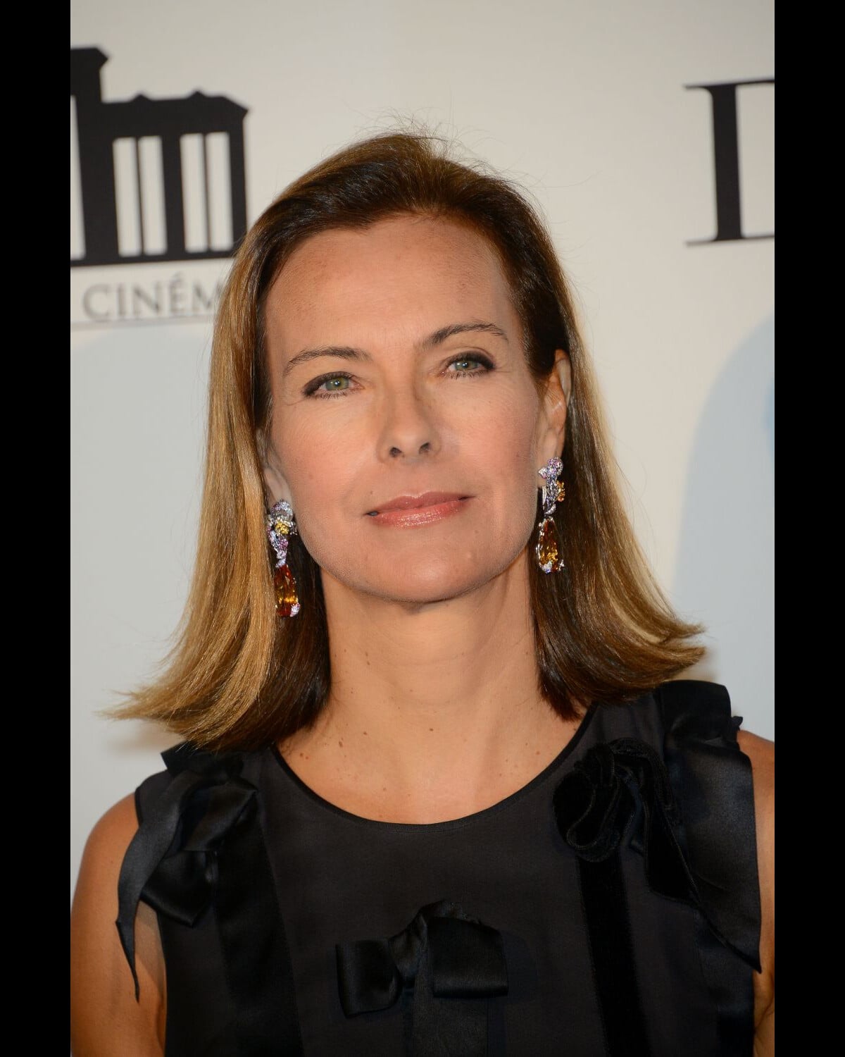Photo : Carole Bouquet lors de l'ouverture de La Cite Du Cinéma à Saint ...