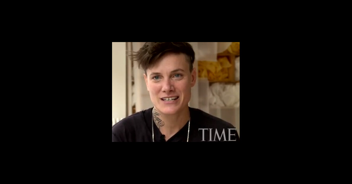Casey Legler : Première femme à défiler uniquement... pour les hommes ...