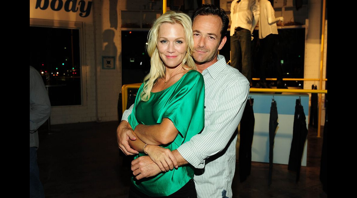 Luke Perry And Jennie Garth
