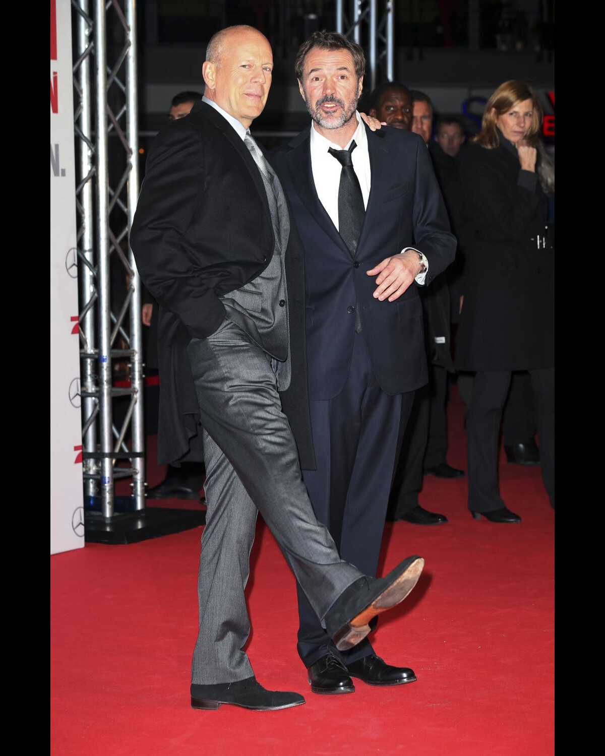 Photo : Bruce Willis et l'acteur Sebastian Koch à la première de Die ...