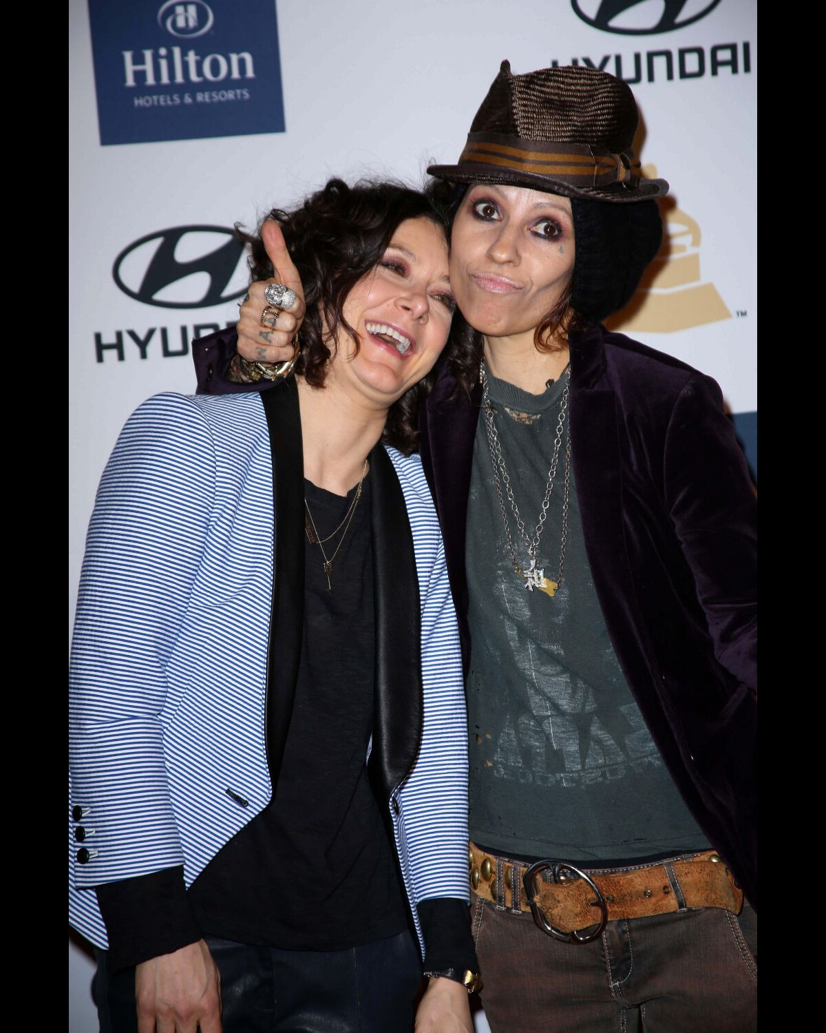 Photo : Sara Gilbert et sa compagne Linda Perry avec la fille de Sara ...