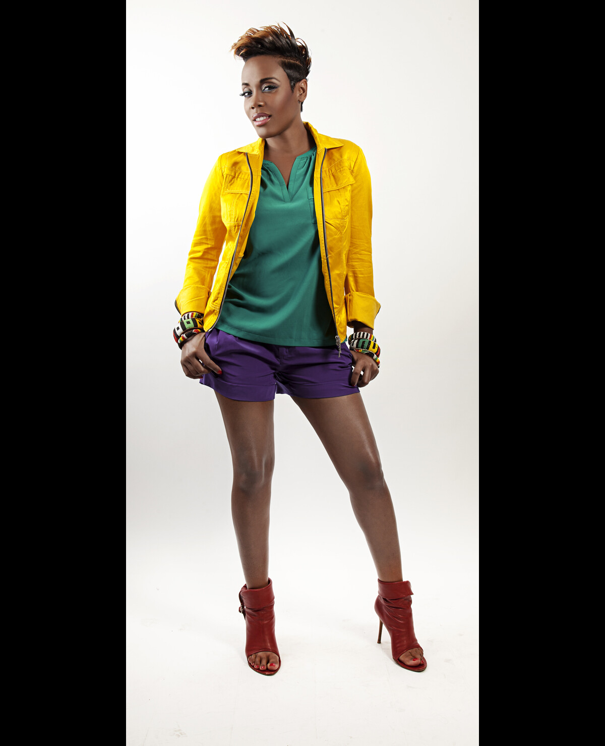 Photo : Lynnsha, membre de la Tropical Family. - Purepeople