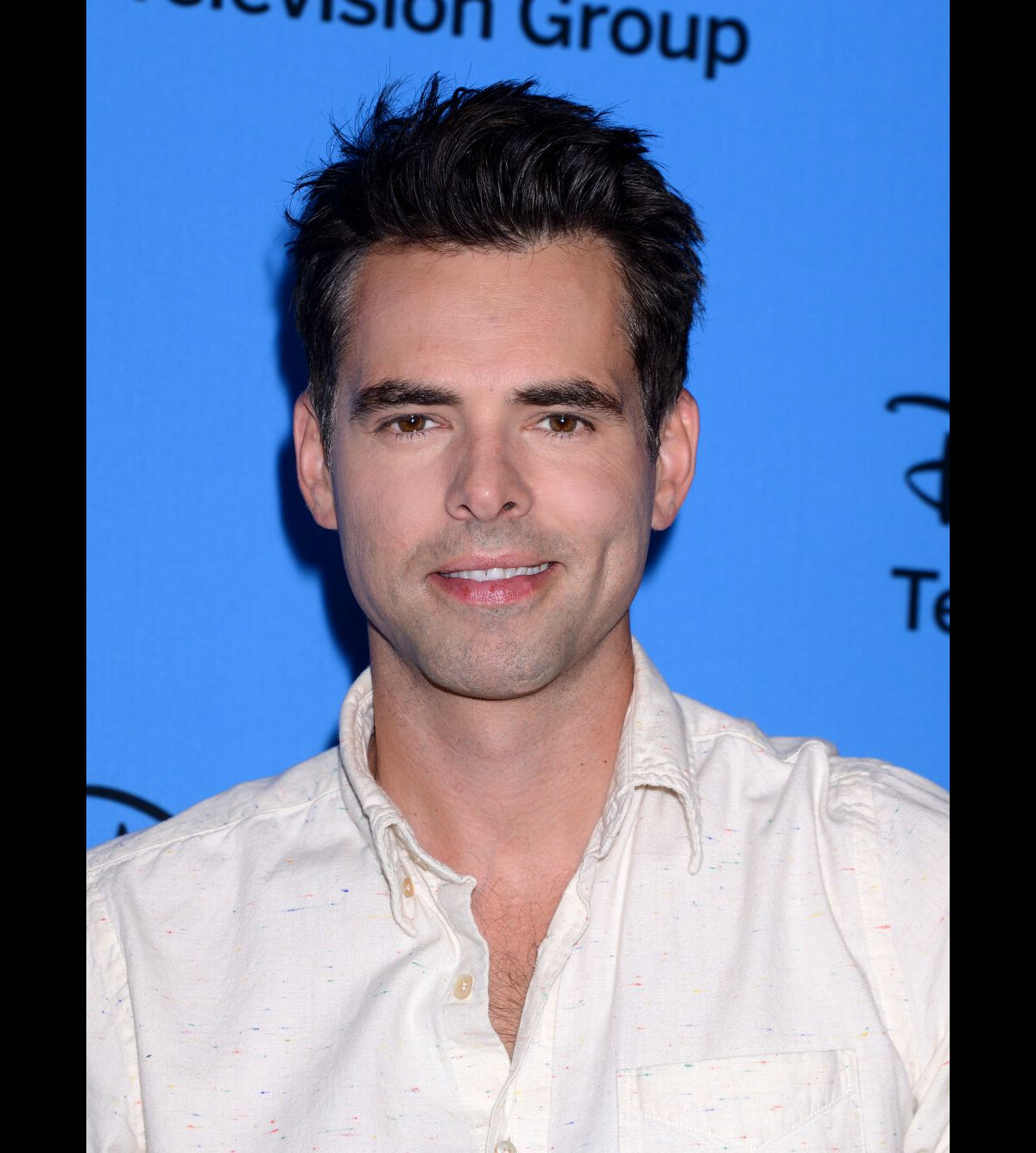 Vidéo : Jason Thompson à la soirée Summer TCA organisée par Disney/ABC ...