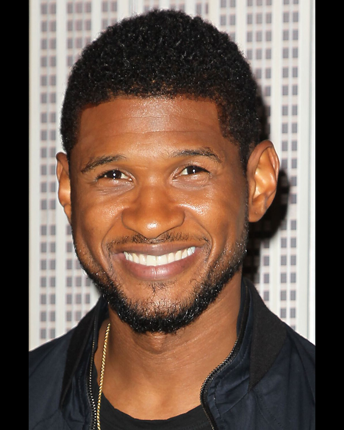 Photo : Usher a allumé les illuminations de l'Empire State Building ...