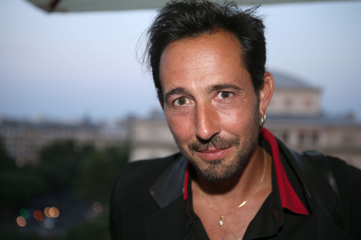 Photo : L'écrivain Thomas B. Reverdy lors de la soirée Prix du Roman ...
