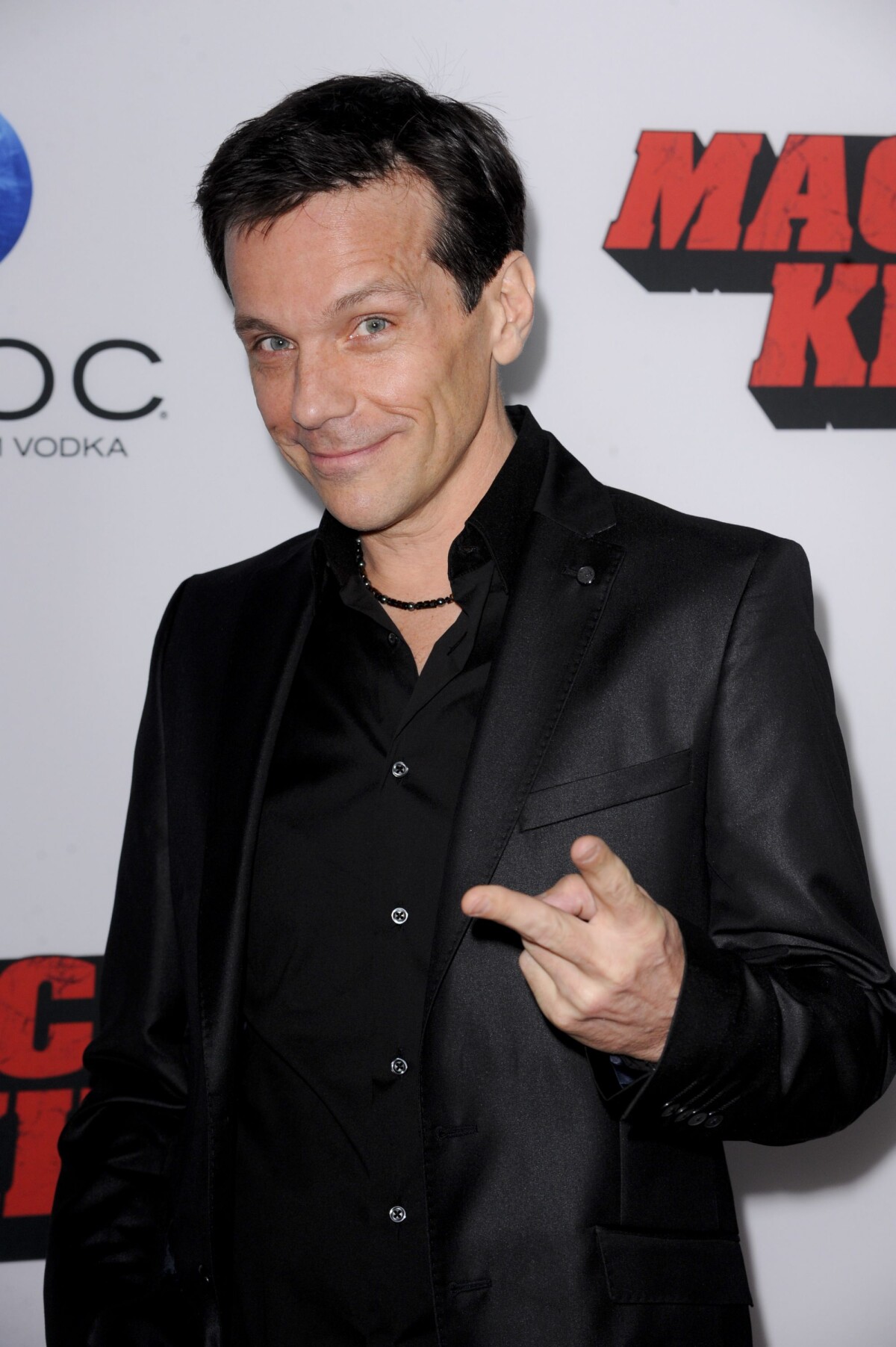 Photo : Carl Thiel lors de la première de Machete Kills aux Regal ...