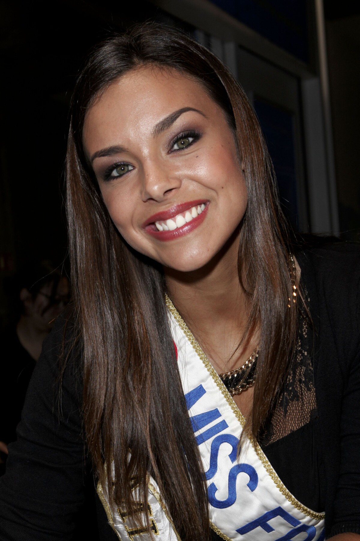 Photo : Marine Lorphelin - Marine Lorphelin (Miss France 2013) arrive à ...