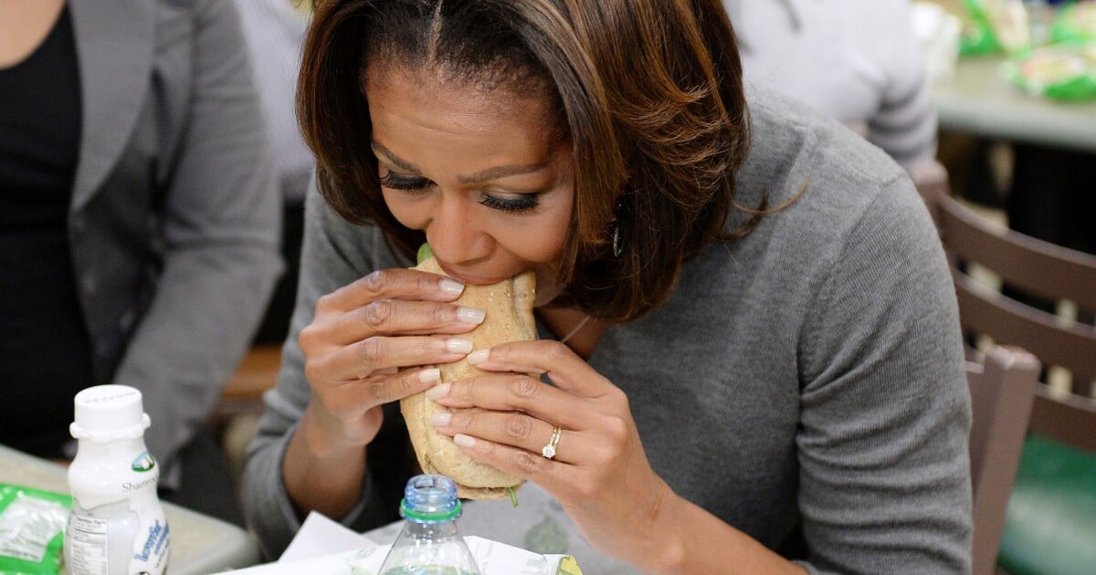 Michelle Obama : Affamée, elle emmène Michael Phelps au restaurant ...