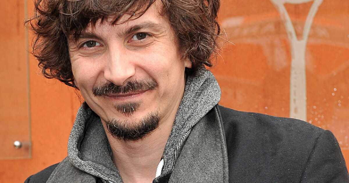 Arnaud Tsamere devient le Jane Lynch français grâce à Arthur - Purepeople