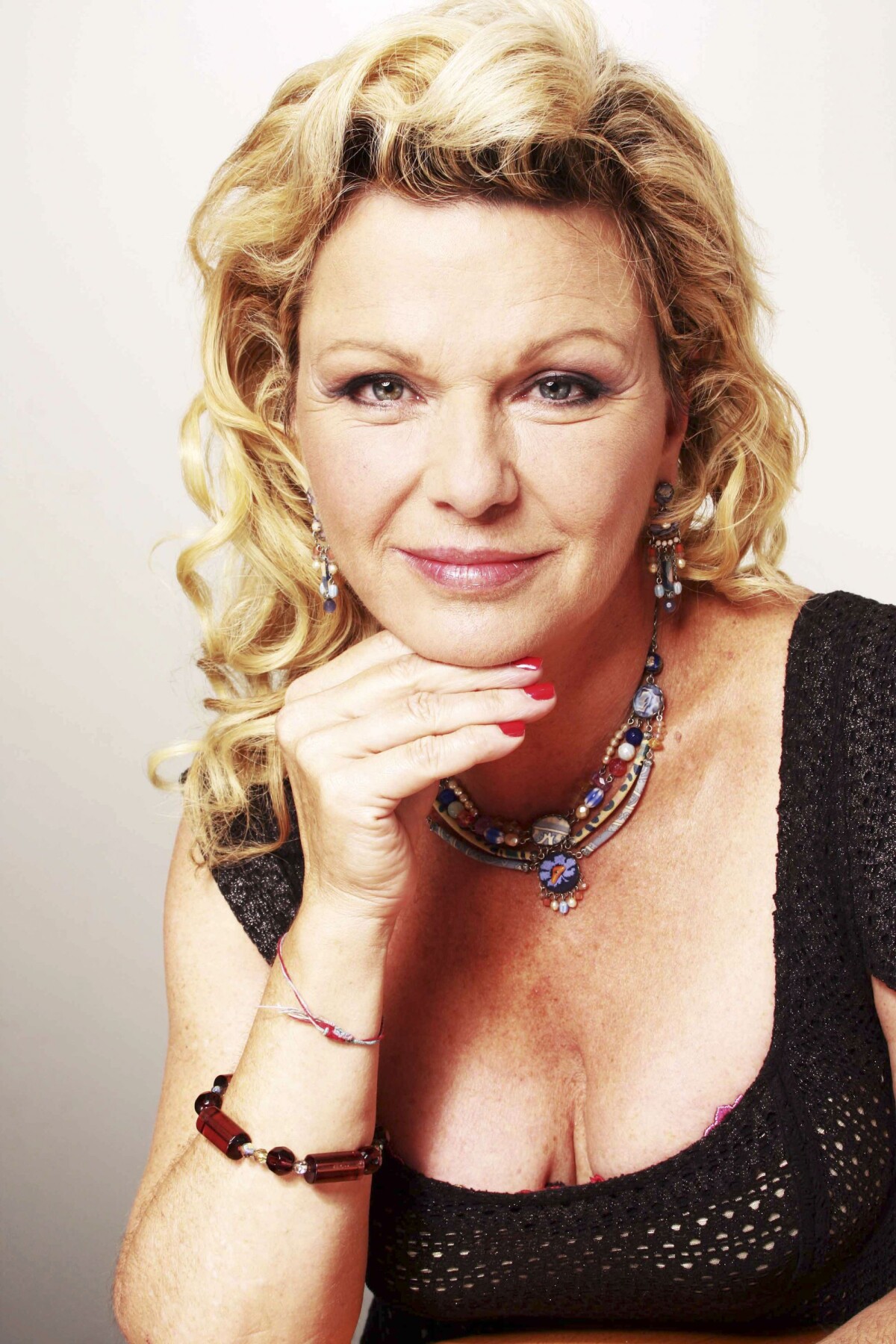 Photo : Jeane Manson, en mai 2012. - Purepeople