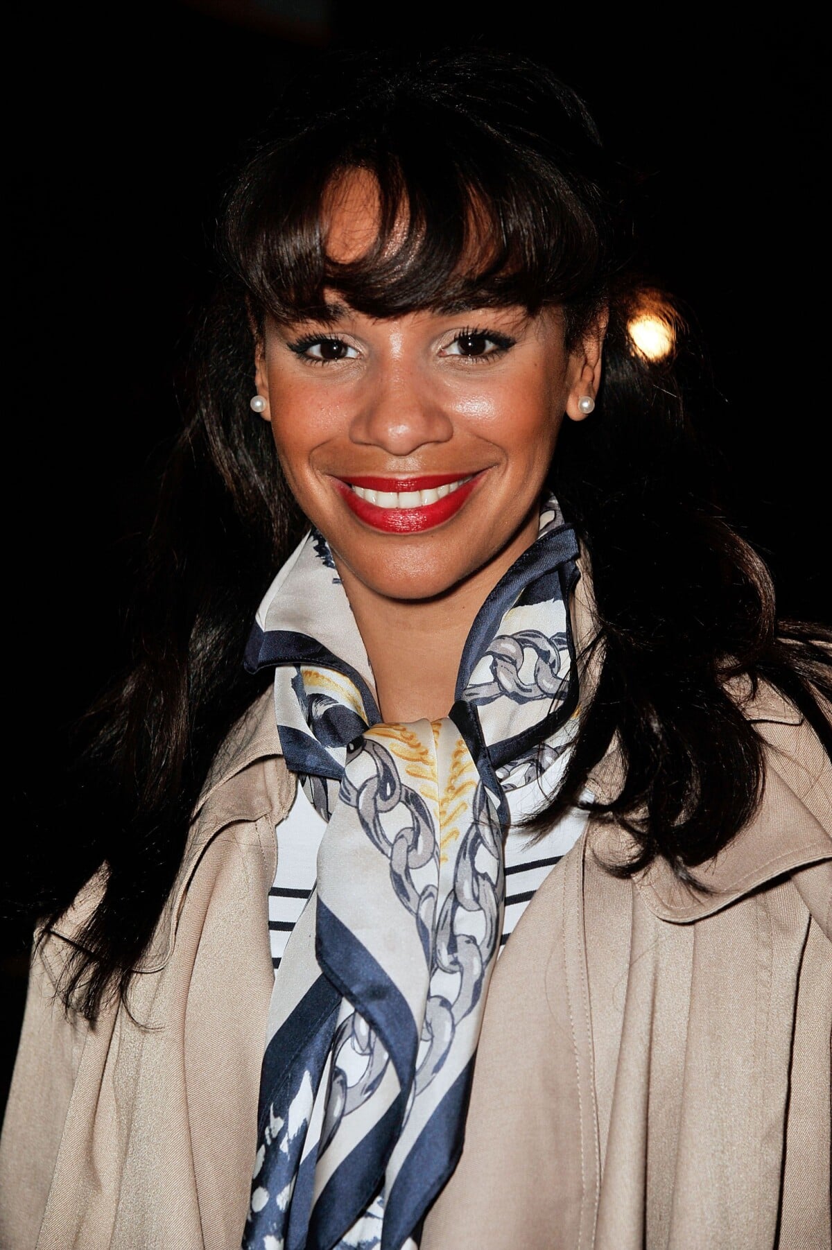Photo : Exclusif - Alicia Fall - Première de la pièce 'Profs & Cie' au ...