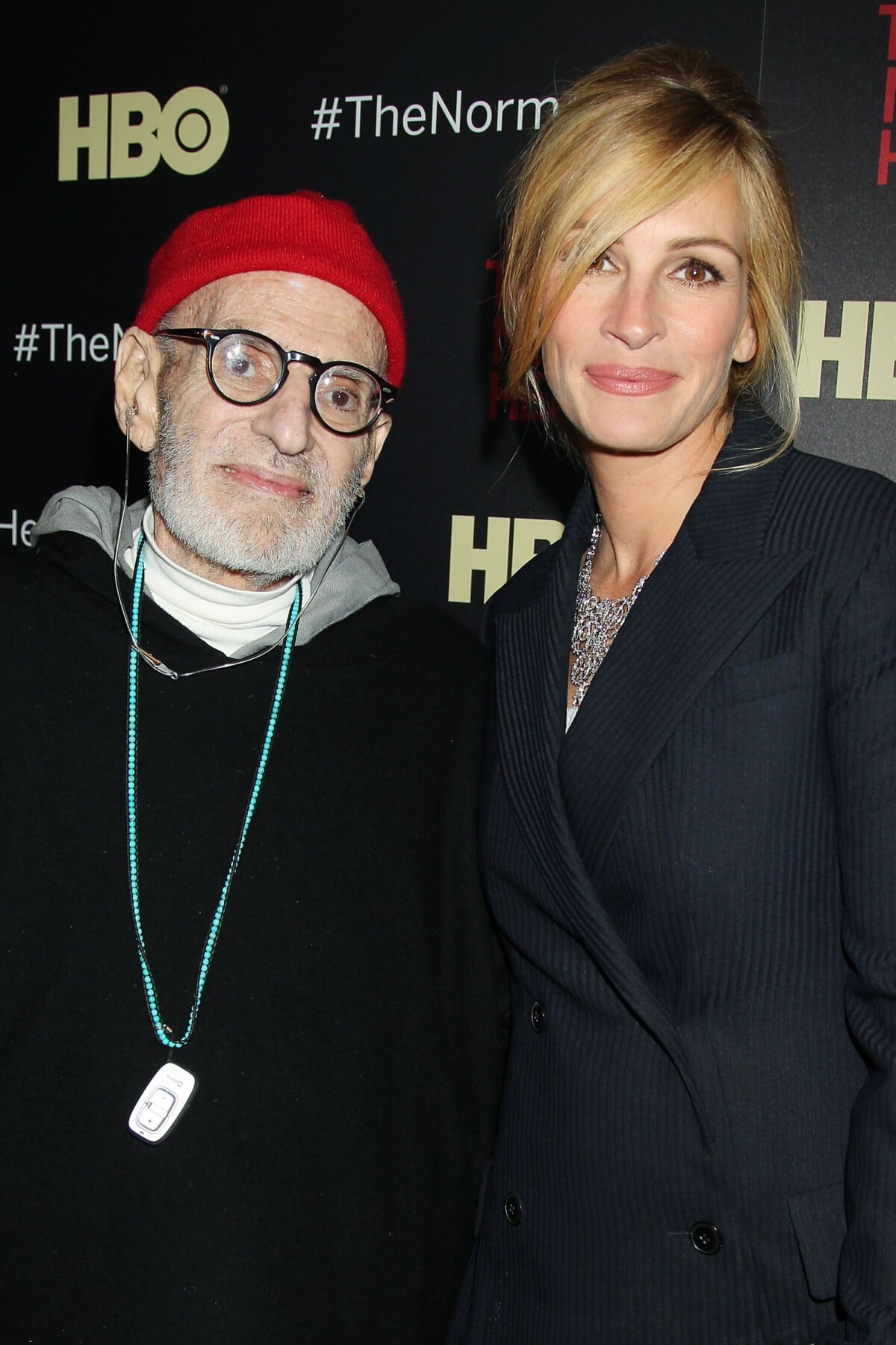 Photo : Larry Kramer et Julia Roberts lors de l'avant-première du ...