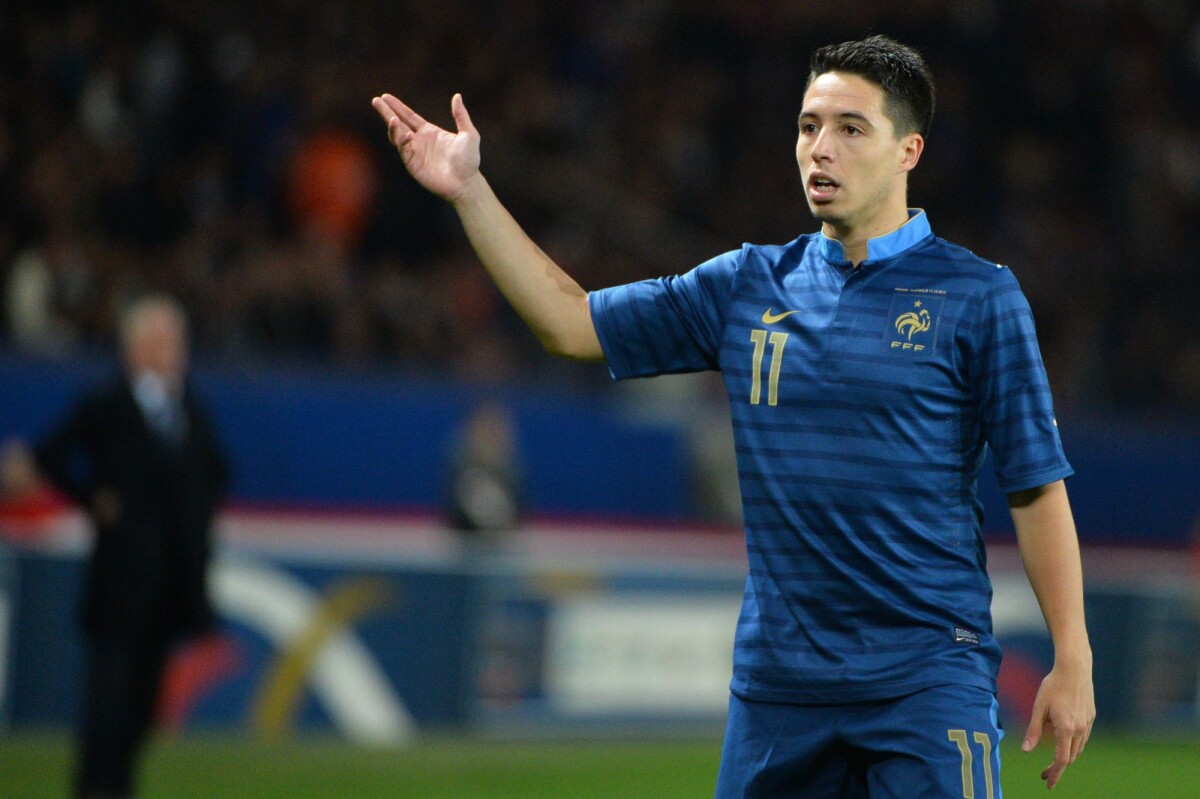 Photo : Samir Nasri portant le maillot de l'équipe de France en octobre ...