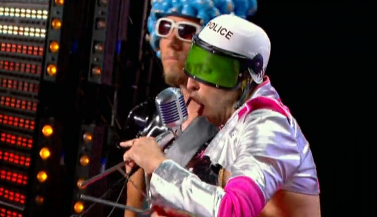 Photo : Le groupe Explosion de caca dans l'émission La France a un ...