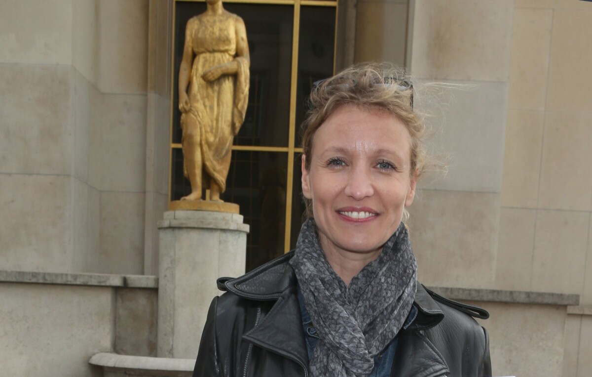 Photo : Alexandra Lamy - Marche de femmes, place du Trocadéro, à l ...