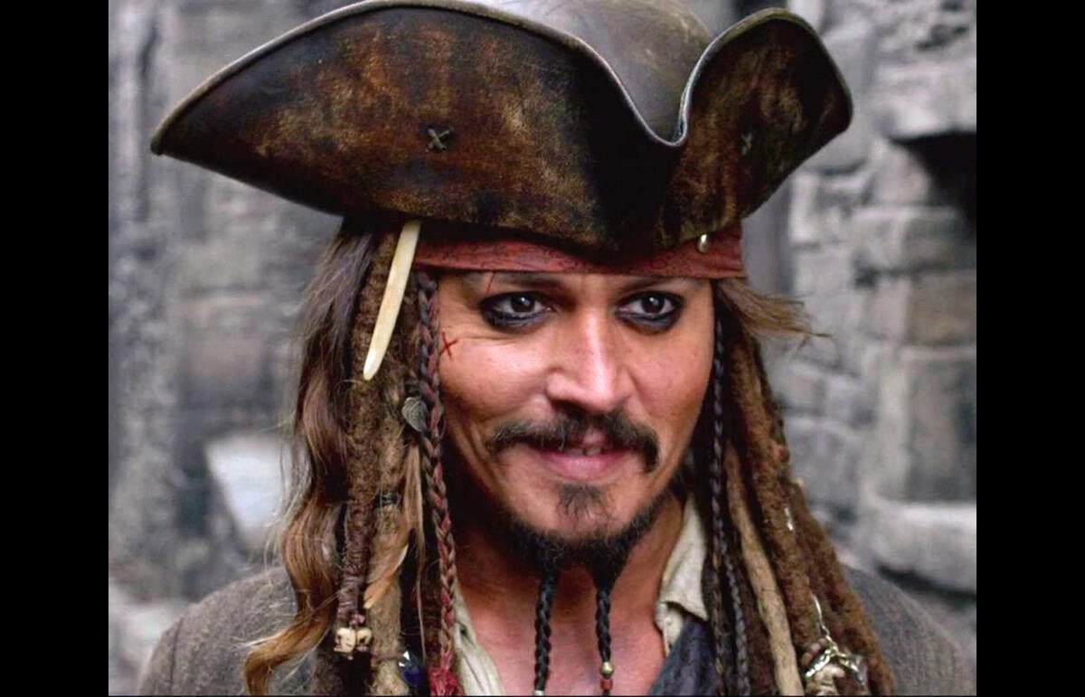 Photo : Johnny Depp en Jack Sparrow dans Pirates des Caraïbes. - Ode ...