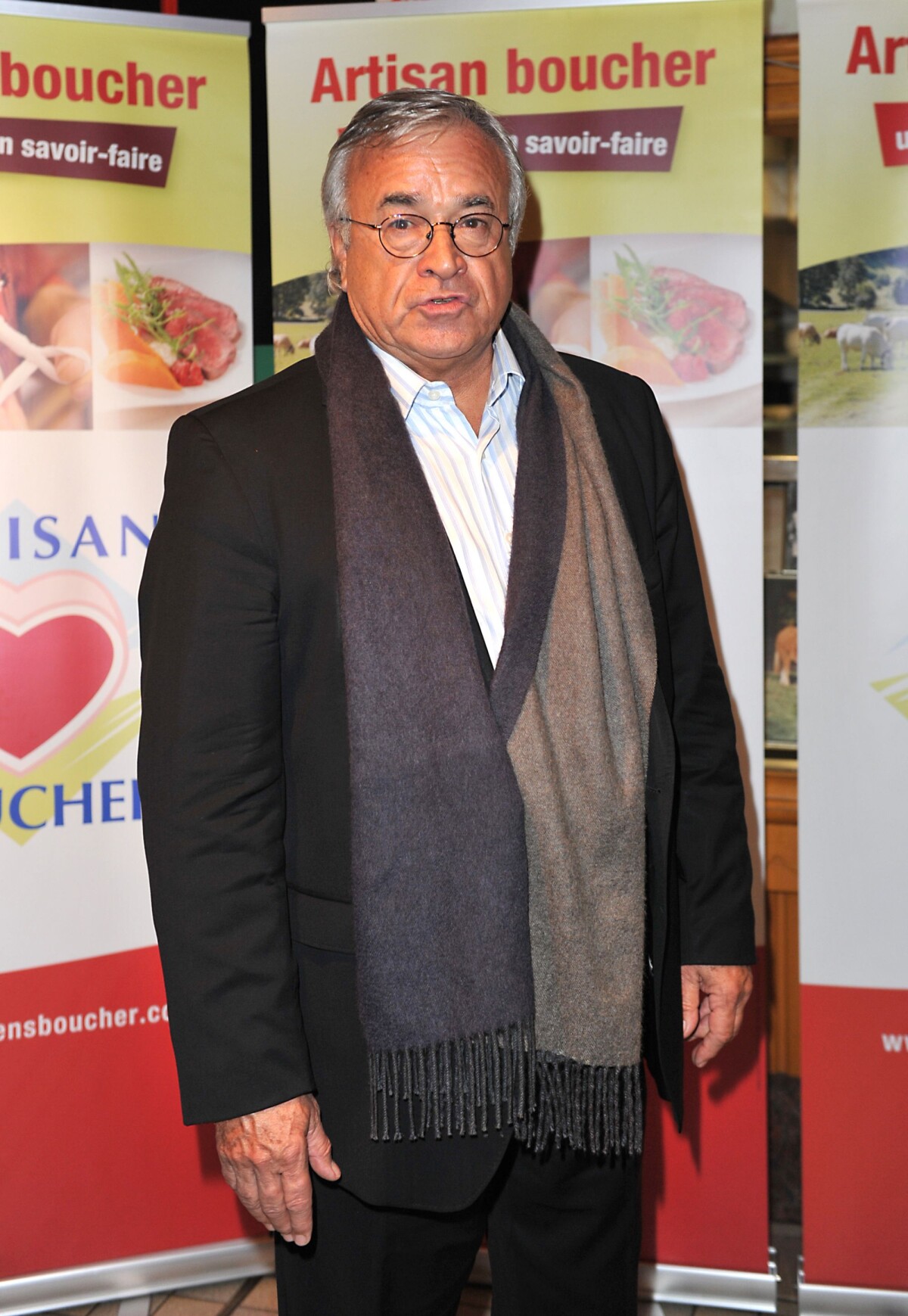 Vidéo : Jean-Claude Dassier à Paris le 18 Octobre 2012. - Purepeople