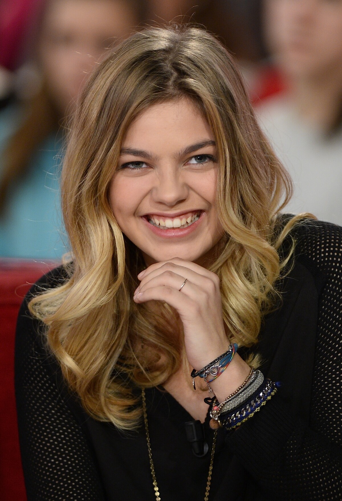 Photo : Louane Emera à Paris le 3 décembre 2014. - Purepeople